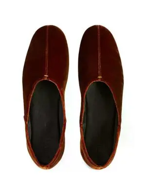 Khaite Jane Ballet Flats In Rust Velvet