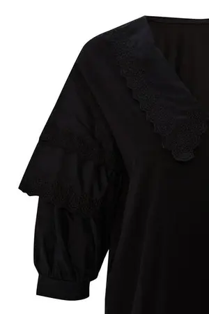 EXQUISE V-neck Puff Sleeve Blouse With Broderie Anglaise Details