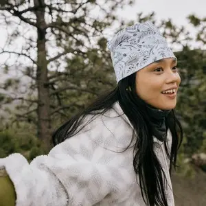 Turtle Fur Tempo Ponytail Beanie - Essence