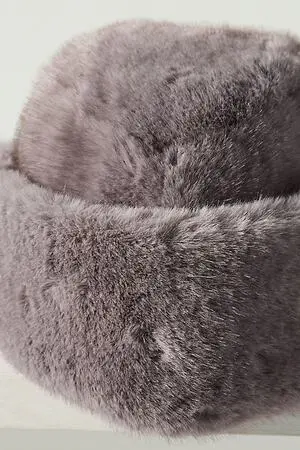 LUCKY ZONE Faux Fur Sailor Hat - Grey