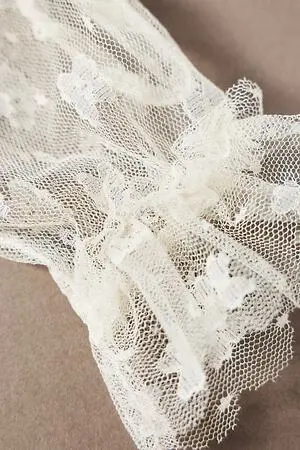 HIGH HEEL JUNGLE Emily Lace Gloves