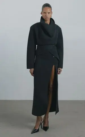 Arakii Exclusive Asymmetric Pin Wool Blazer