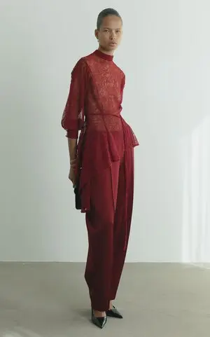 Arakii Exclusive Asymmetric Waist Tie-detailed Top