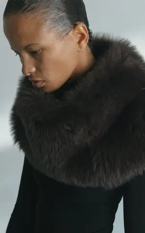 Arakii Exclusive Shearling Tube Leather Scarf