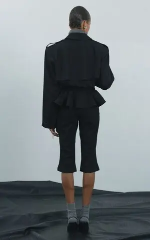 Arakii Exclusive Cropped Frill Jacket