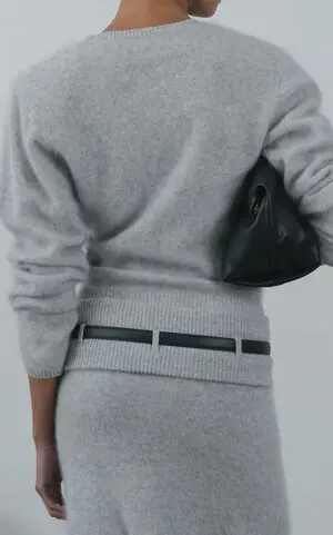 Arakii Exclusive Structured Shoulder Knit Wool-cashmere Top
