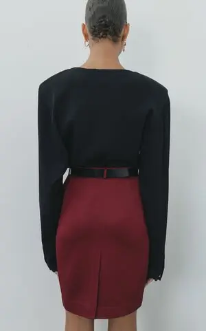 Arakii Exclusive Shoulder Pad Cardigan