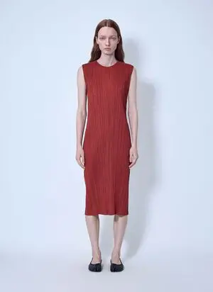 Issey Miyake September Pleated Midi Dress - Red