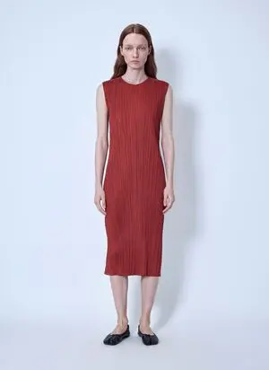 Issey Miyake September Pleated Midi Dress - Red