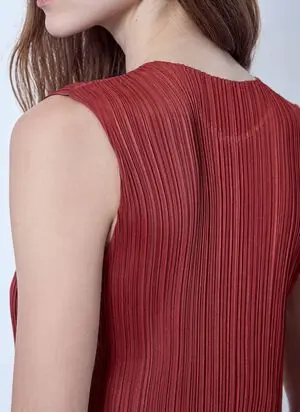 Issey Miyake September Pleated Midi Dress - Red