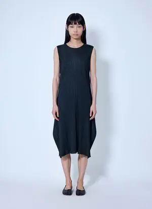 Issey Miyake September Pleated Midi Dress - Black