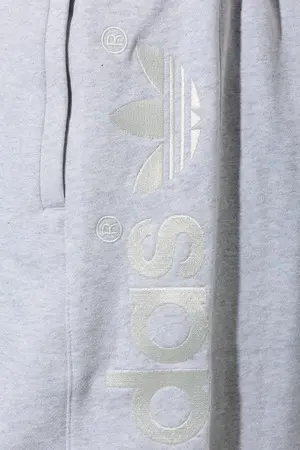 ADIDAS ORIGINALS Sweatpants With Cuffed Legs