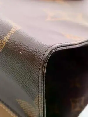 LOUIS VUITTON 2020 Giant Onthego Monogram Tote Bag