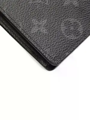 LOUIS VUITTON 2021s Eclipse Brazza Monogram Wallet