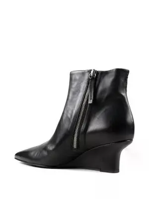 CHUCKIES Pointed-toe Wedge Ankle Boots