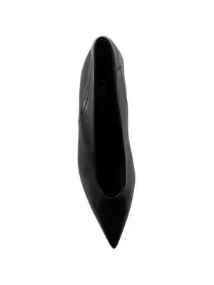 CHUCKIES Pointed-toe Leather Pumps