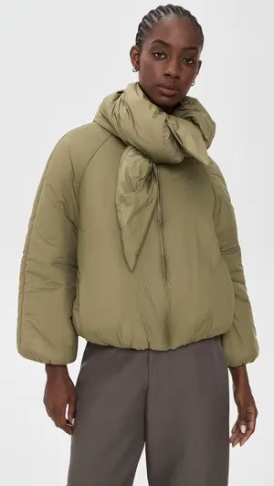 MEIMEIJ Cropped Quilted Scarf Collar Puffer Jacket