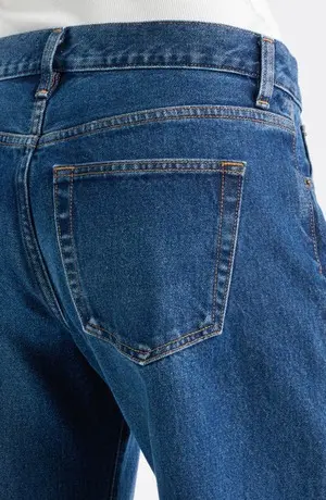 FRAME The Cuffed Low Bow Barrel Jeans