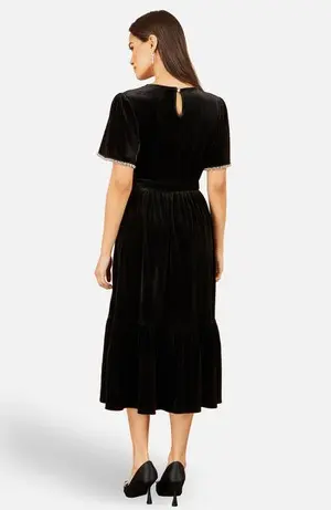 YUMI Velvet Embellished Sleeve Midi Dress