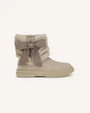 UGG Après City Boots