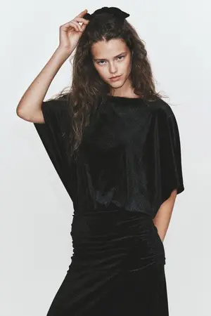 H&M Gathered Velvet Dress