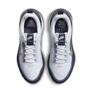Nike Vomero 18 Gore-tex Waterproof Road Running Shoes With Reflective Accents - Grey