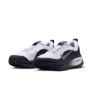 Nike Vomero 18 Gore-tex Waterproof Road Running Shoes With Reflective Accents - Grey