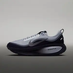 Nike Vomero 18 Gore-tex Waterproof Road Running Shoes With Reflective Accents - Grey