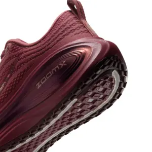 Nike Vomero Plus Road Running Shoes