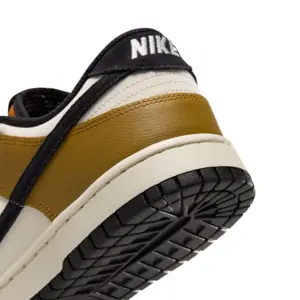 Nike Dunk Low Retro Shoes