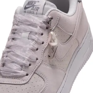 Nike Air Force 1 '07 Shoes