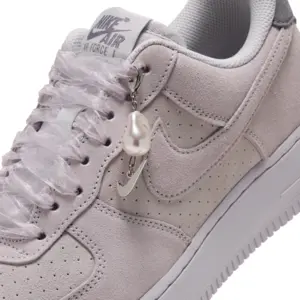 Nike Air Force 1 '07 Shoes