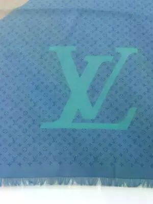 LOUIS VUITTON 2010s Monogram Gradation Shawl