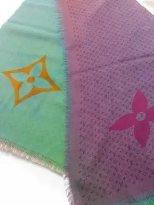 LOUIS VUITTON 2010s Monogram Gradation Shawl - Blue