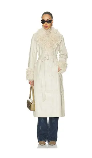 CURAAE BY ELLIATT Poseyra Coat