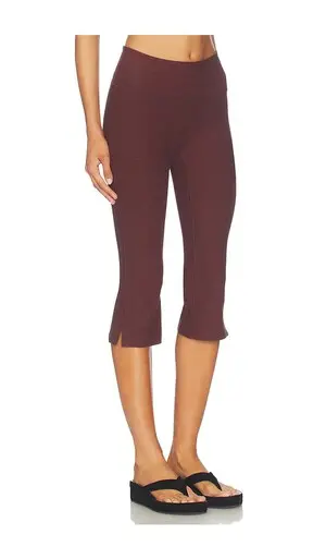 Beyond Yoga Spacedye Mid Rise Slit Pedal Pusher Legging In Brown