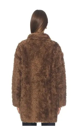 CUBIC LONDON High Collar Furry Wool Coat
