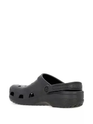 CROCS Classic Heart-perforated Mules