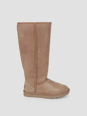 UGG W Classic Ultra Tall Shearling-look Boots