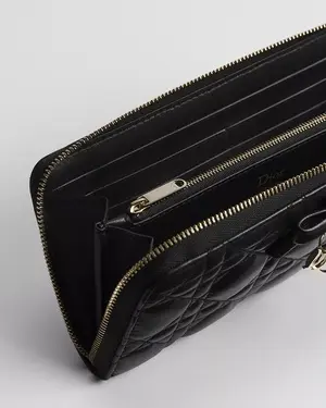 Dior Lady Voyageur Slim Wallet