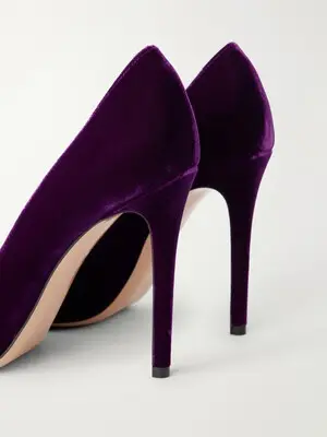 GIANVITO ROSSI Velvet Pumps - Black