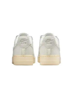 Nike Force 1 '07 Low-top Sneakers