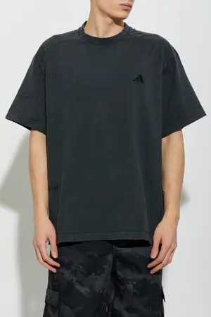 Adidas T-shirt