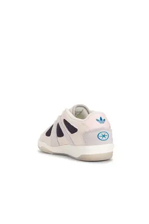 ADIDAS ORIGINALS Badbo 1.1