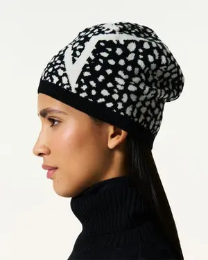 Perfect Moment Wool Jacquard Beanie