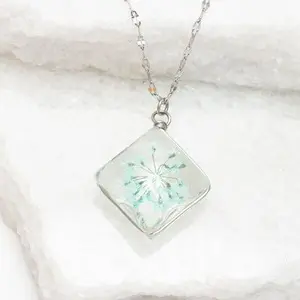 STARFISH PROJECT Forever In Bloom Necklace