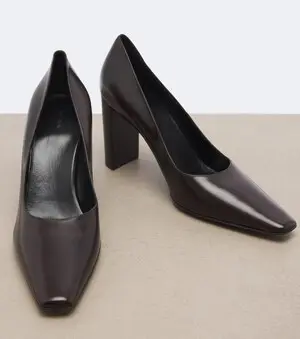 THE ROW Pia Leather Pumps