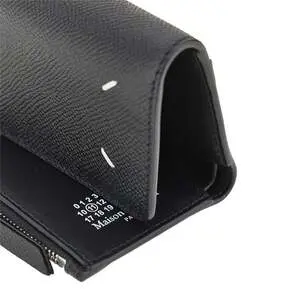MAISON MARGIELA Grained Leather Tri-fold Wallet