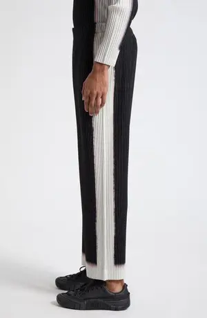 Issey Miyake Framework Chusen Pleated Pants