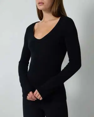 WAKAKUU Top U-neck Wool Cashmere